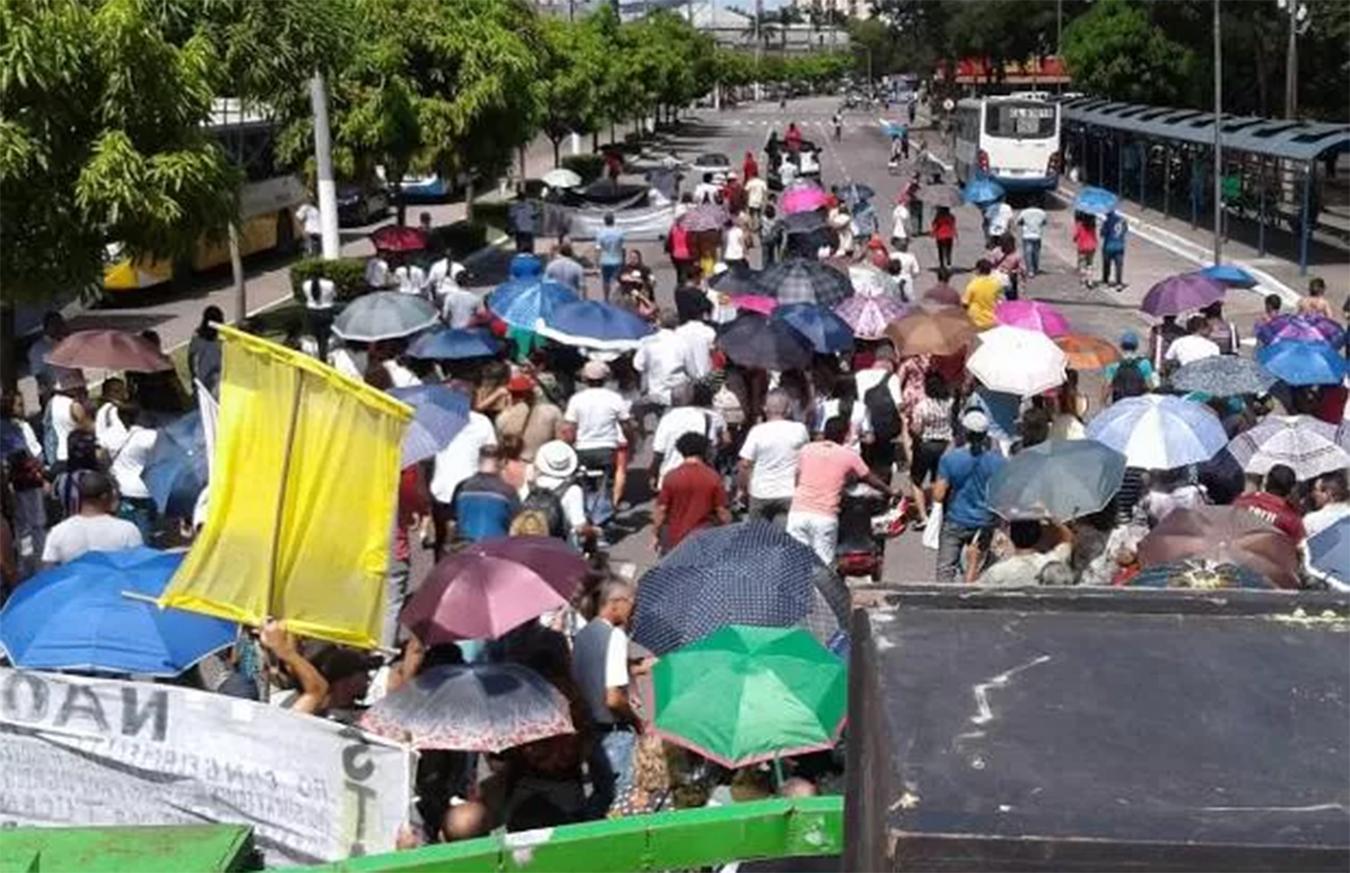 Servidores do Estado denunciam três negativas do governo de conceder ...