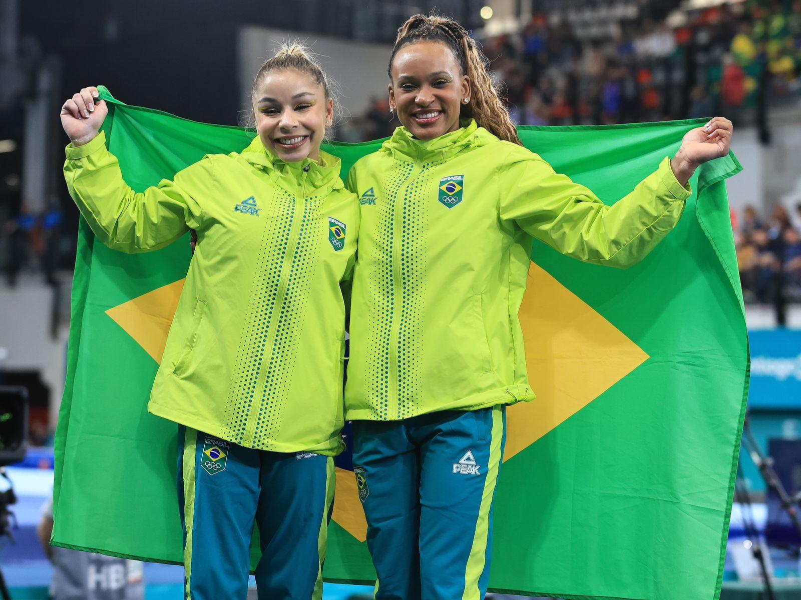 Rebeca brilha no salto e garante mais um ouro para o Brasil em noite ...